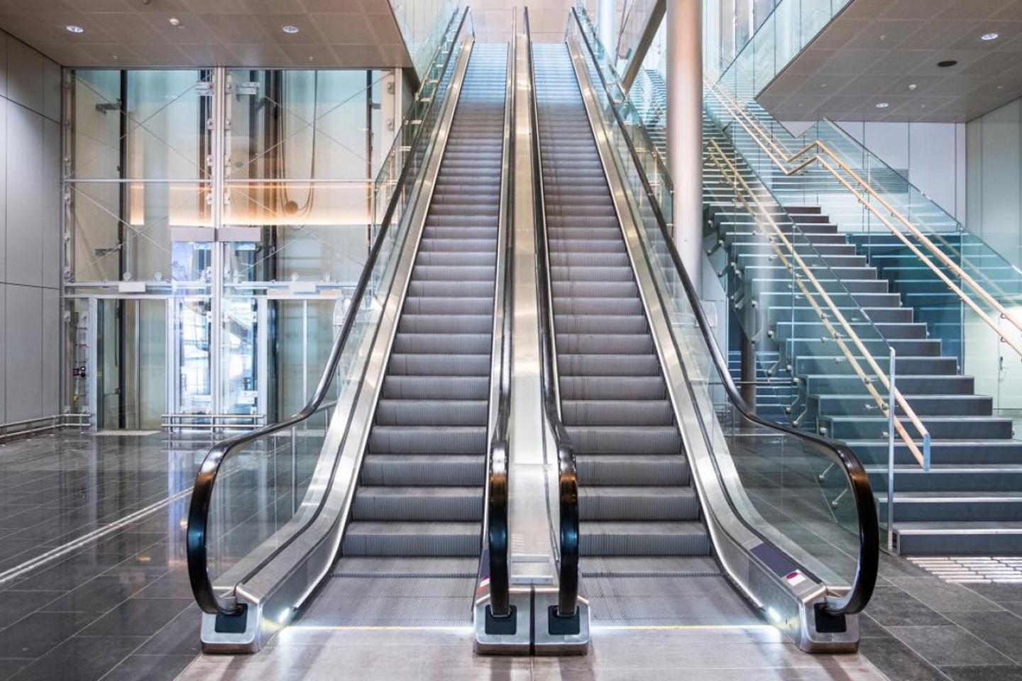 Yürüyen Merdiven - Ave Asansör